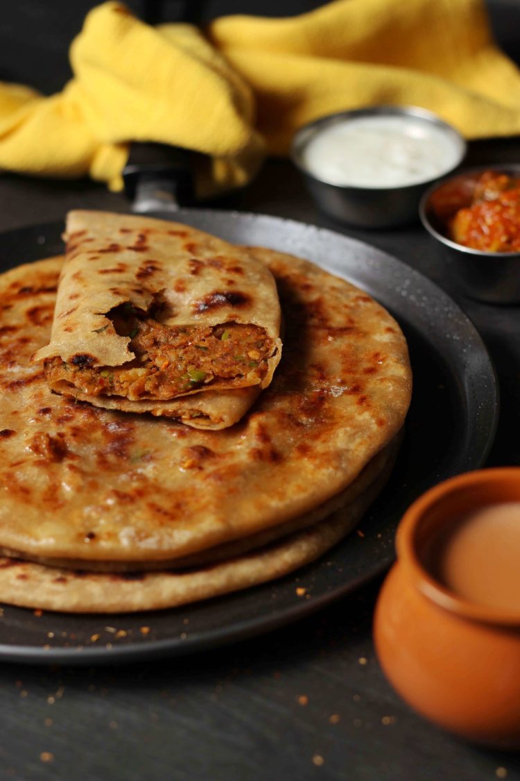 Kachhe Kele Ke Paranthe - Raw Banana Paratha - Indian Vegetarian ...